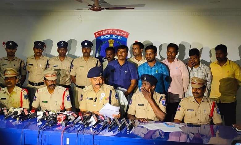 Cyberabad police arrest serial killer who murdered three footpath ...
